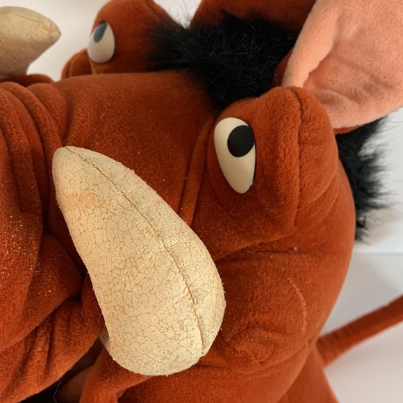 Disney | Toys | Disney 99s The Lion King Pumbaa Warthog 17 Jumbo Plush ...